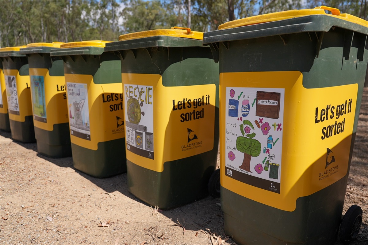 Students rapt to design bin wraps | Gladstone Regional Council